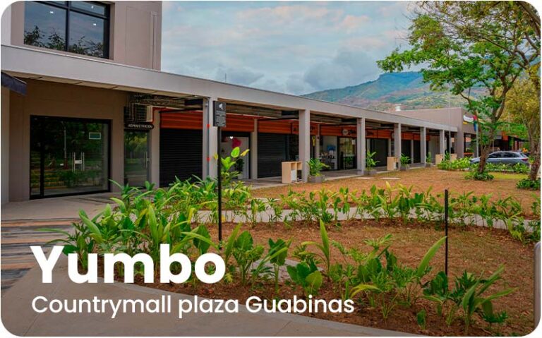 Country Mall Plaza Comercial
